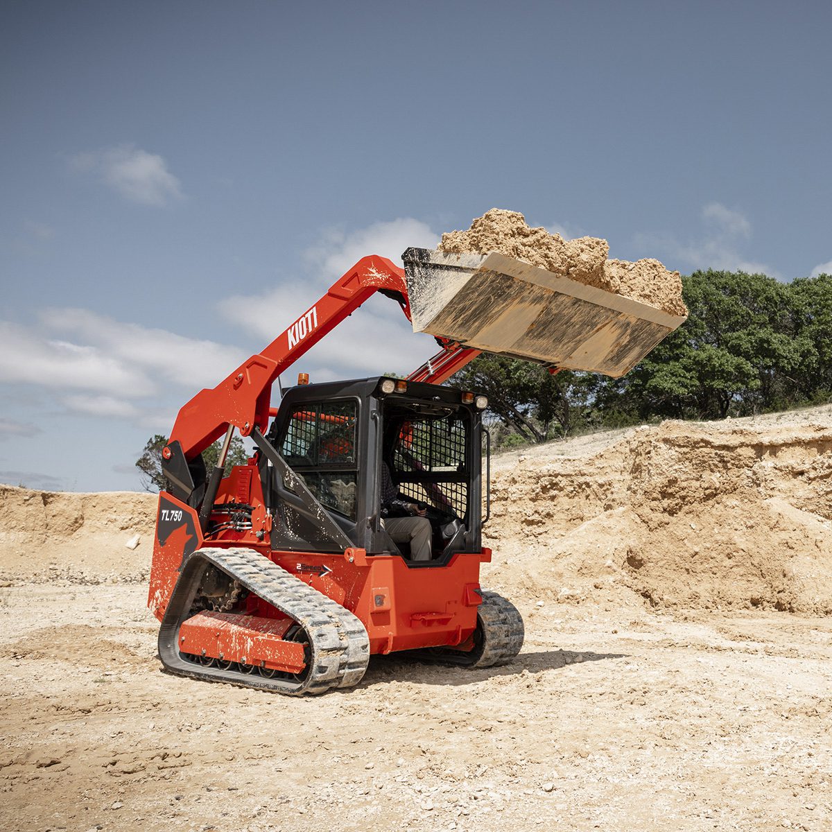 KIOTI TL Series Compact Construction Loaders | Timberstar Tractor